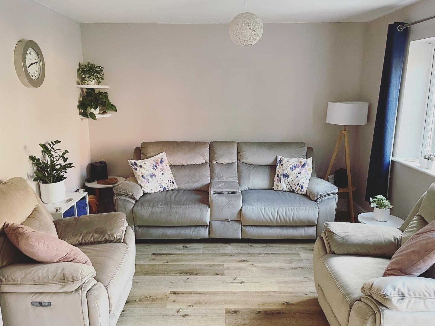 Dfs explorer sofa store